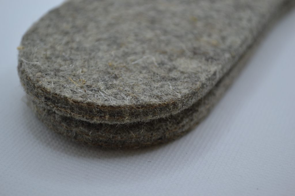 VLOŽKI ZA ČEVLJE - volneni strojni filc 100% ovčja volna | Soven