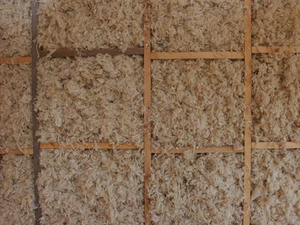 BIO WOOL INSULATION IN FLAKES | Soven